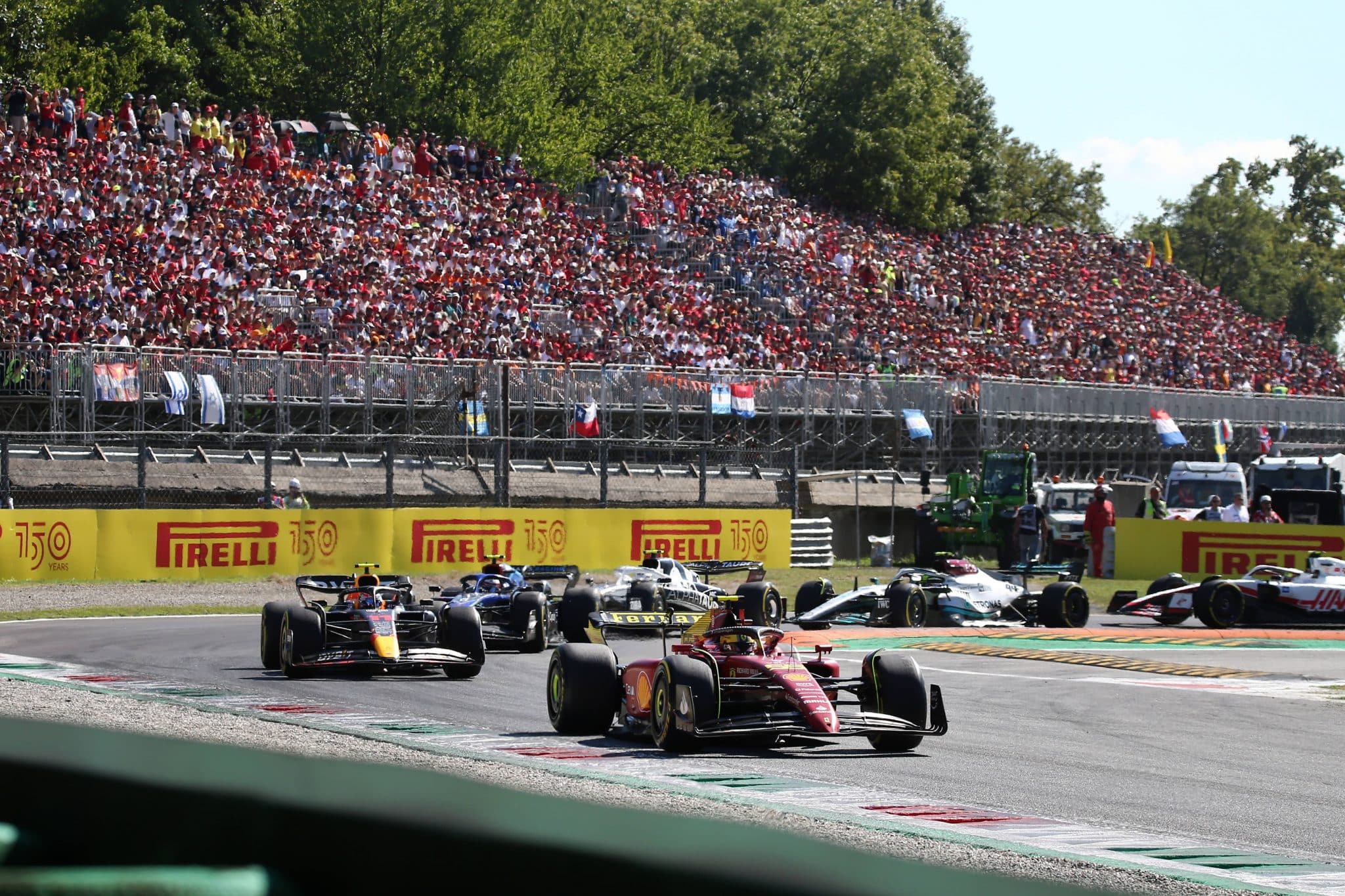 Review of F1 Italy Monza Grandstands: Best Seats, Views & Shade