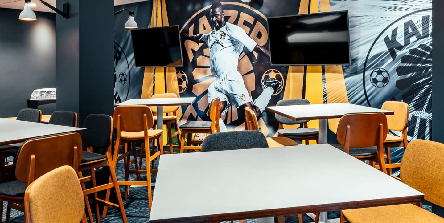 Best seats at Leeds United Elland Road Stadium - Know your options