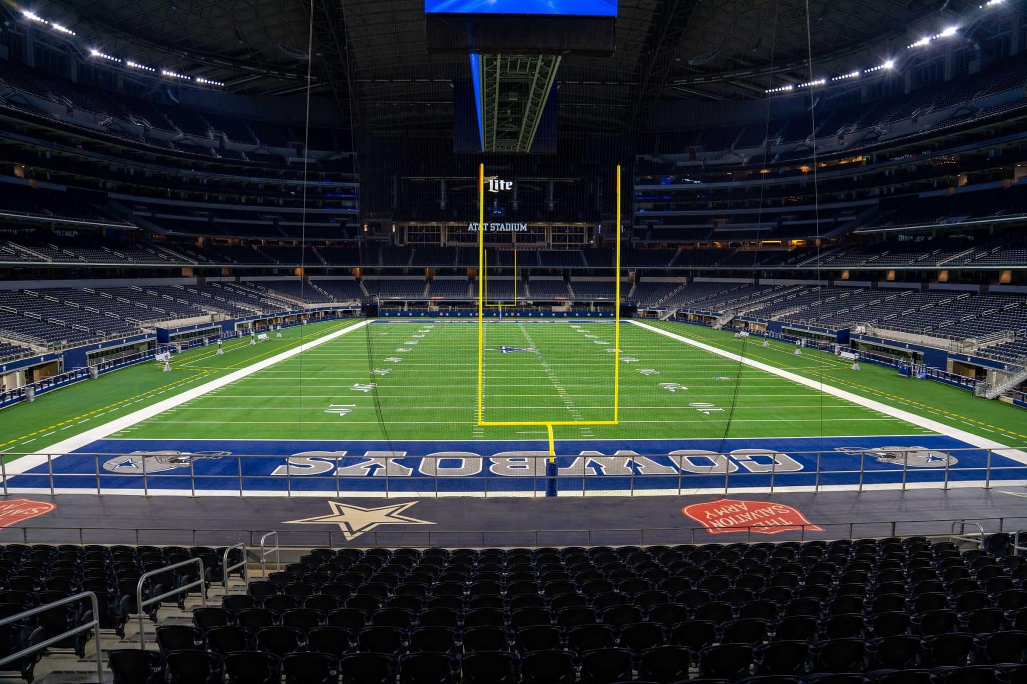 Best seats at the AT&T Stadium for Dallas Cowboys and concerts