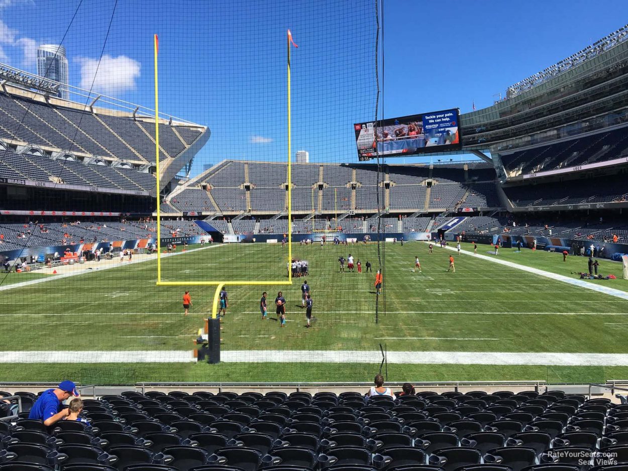 Best seats at Soldier Field Stadium for Bears games and concerts