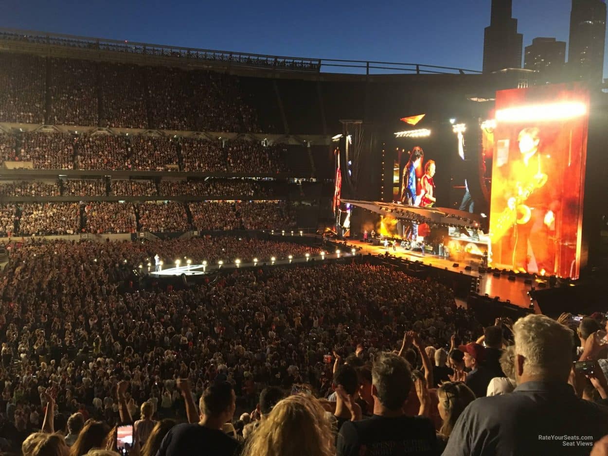 Best seats at Soldier Field Stadium for Bears games and concerts