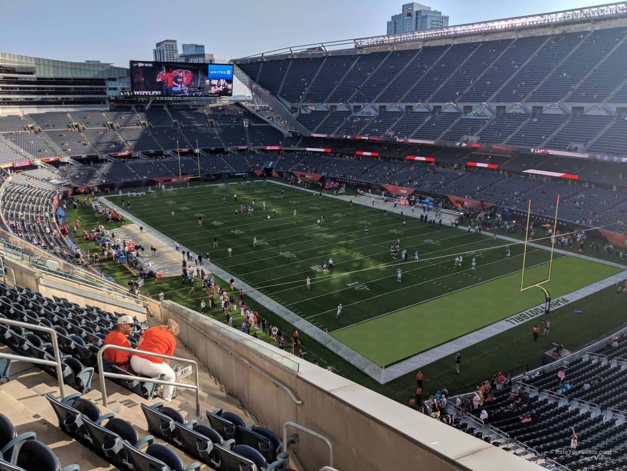 Best seats at Soldier Field Stadium for Bears games and concerts