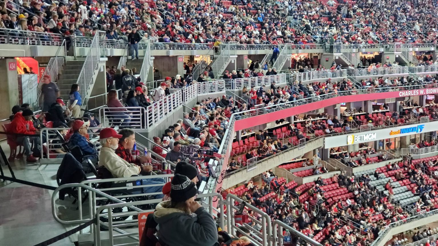 Best seats at State Farm Stadium for Arizona Cardinals games and concerts