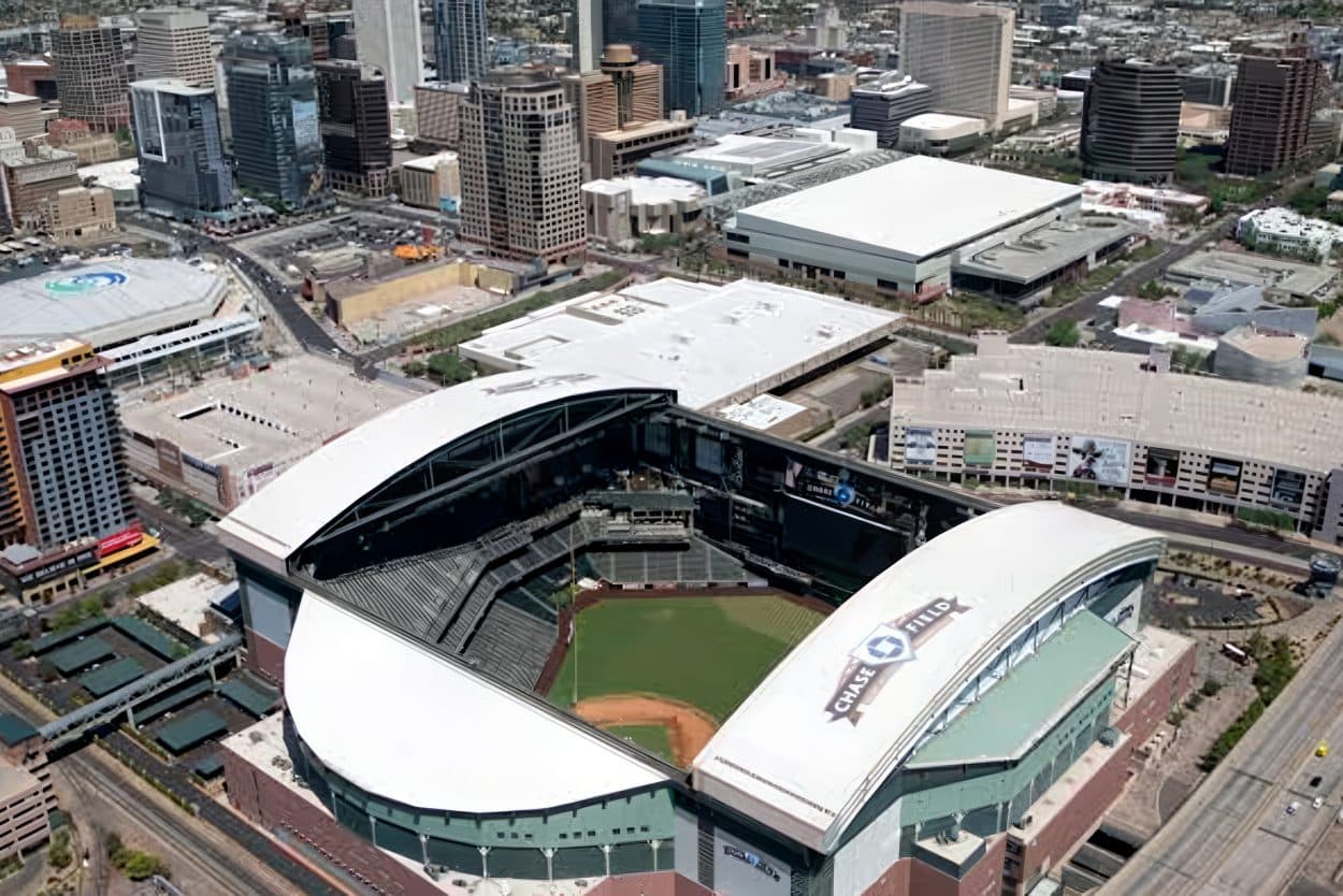 Best seats at the NRG Stadium for Houston Texans games and concerts